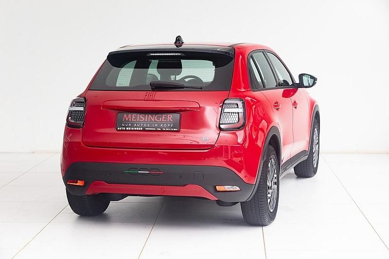 Gebraucht 2024 Fiat 600E Red 156 PS SUV – 6176 INNSBRUCK-VOELS (Händler ...