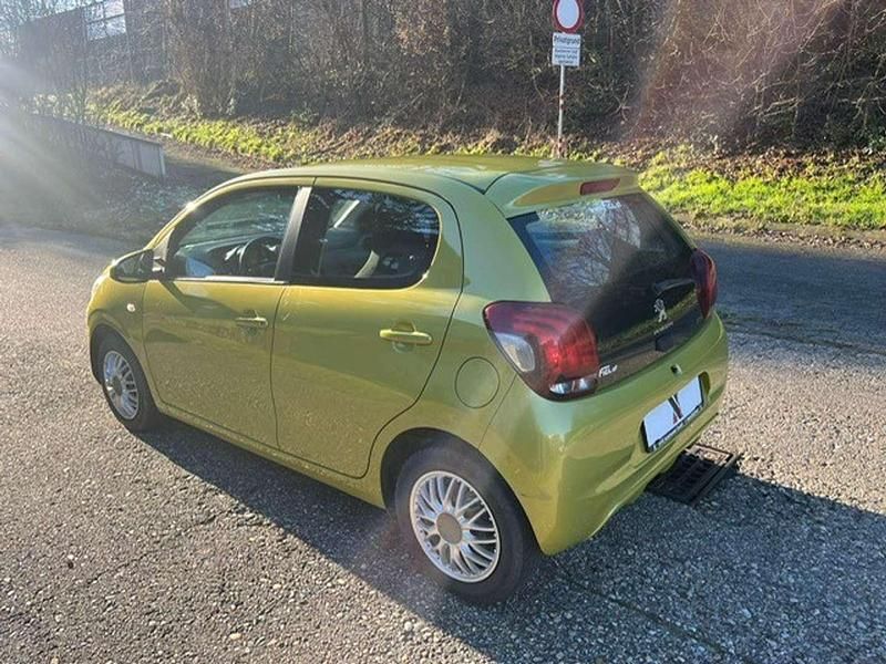 Gebraucht 2018 Peugeot 108 Allure 72 PS Limousine – 2440 Reisenberg ...