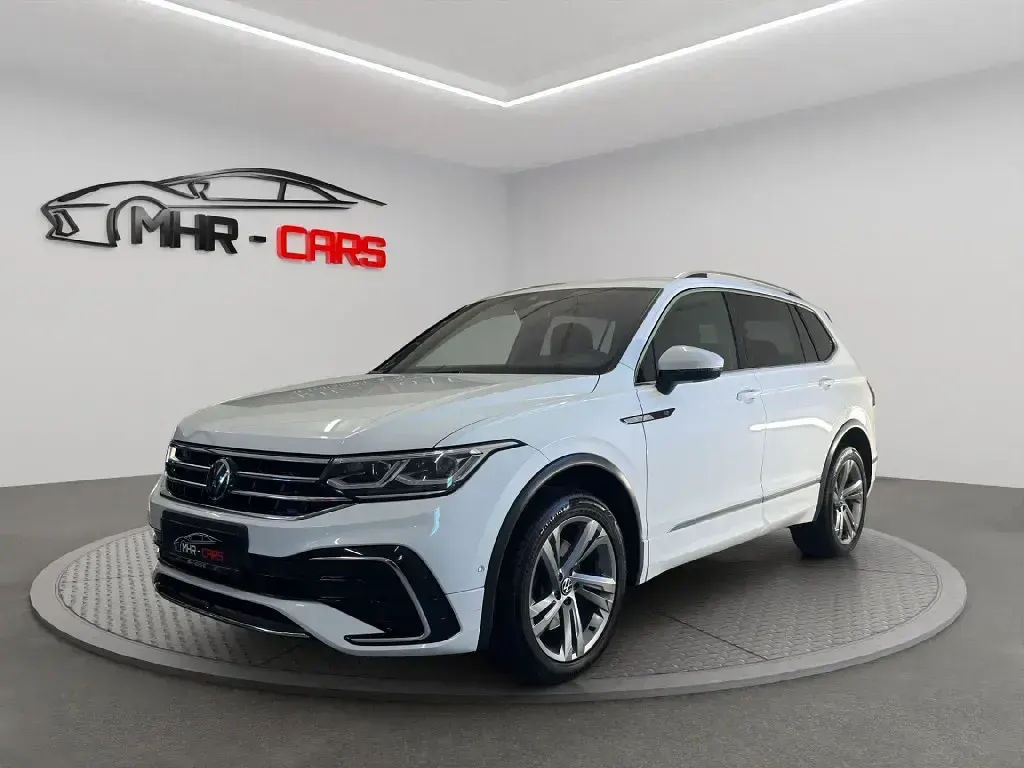 Gebraucht VW Tiguan R-line 200 PS (2023) in Steiermark - € 41.990 ...