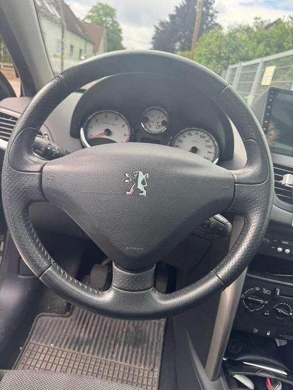 Gebraucht 2009 Peugeot 207 Active 120 PS Kombi – 1210 Wien, AT (Privat ...