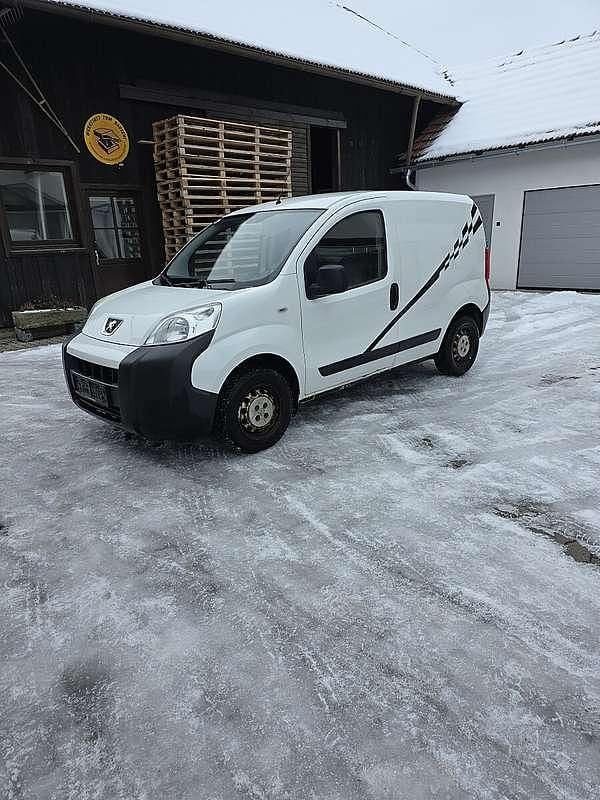 Gebraucht 2013 Peugeot Bipper 73 PS Van / Kleinbus – 4952 Weng im ...
