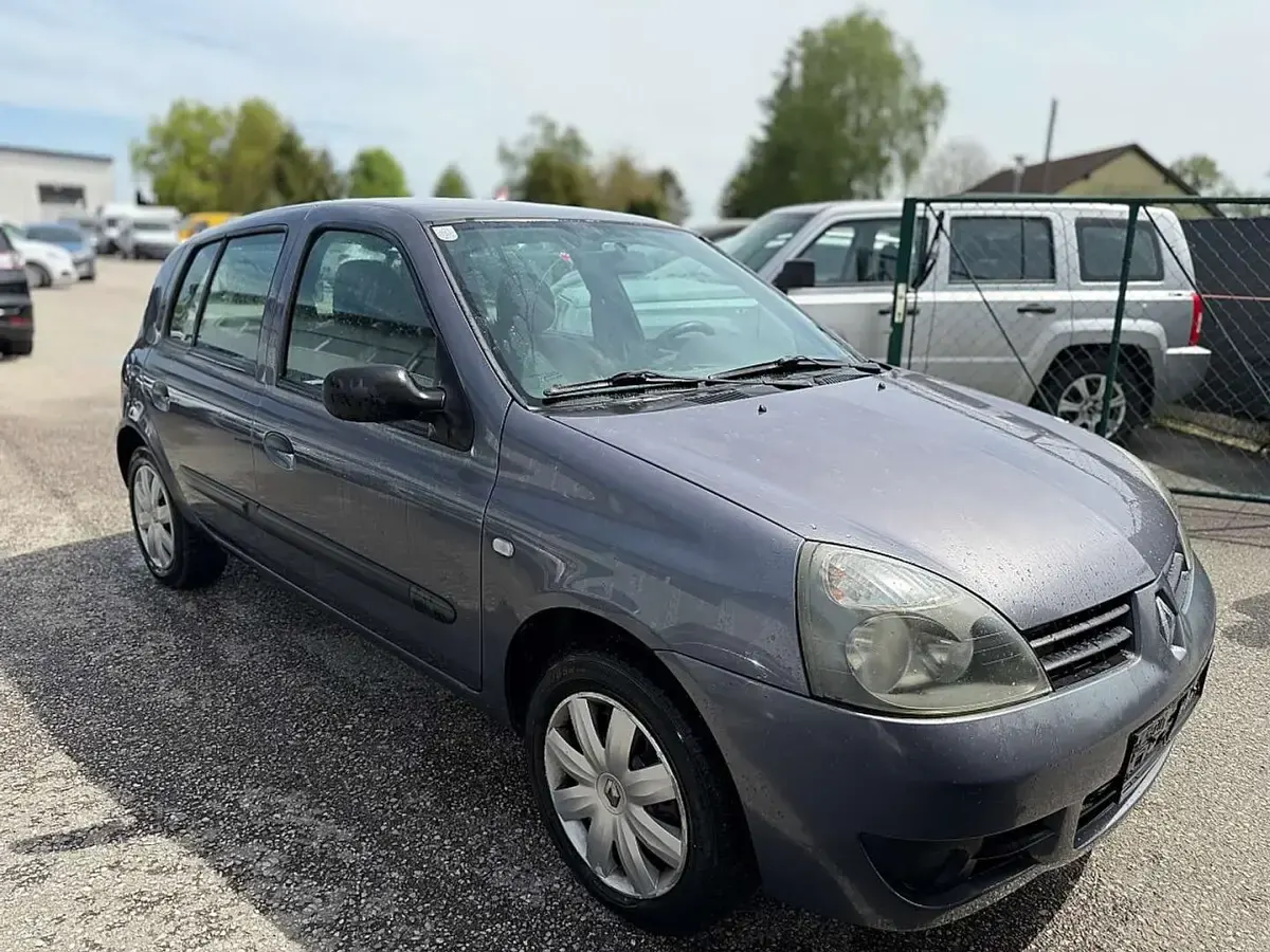 Gebraucht Renault Clio II 58 PS (2008) in Marchtrenk, AT - € 1.999 ...