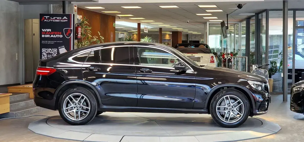 Gebraucht Mercedes GLC300e AMG 245 PS (2017) in Dornbirn - € 32.480 ...