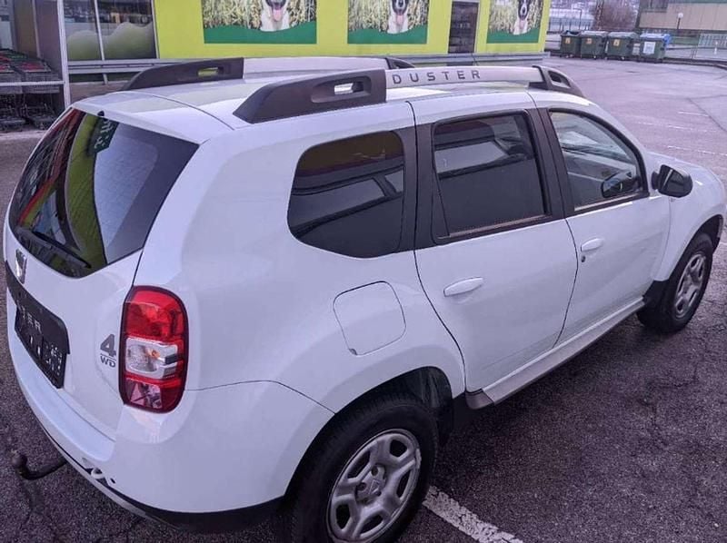 Gebraucht 2017 Dacia Duster Black Shadow 109 PS SUV – 5201 Seekirchen ...