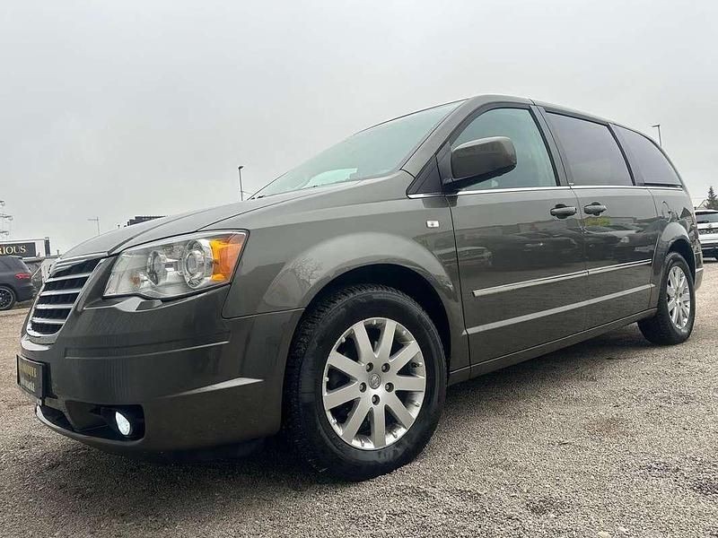 Gebraucht 2010 Chrysler Grand Voyager Touring 163 PS Van / Kleinbus ...