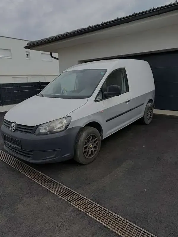 Gebraucht VW Caddy 75 PS (2012) in Neutal, AT - € 6.250 | AutoUncle