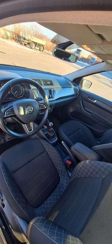 Gebraucht 2015 Skoda Fabia Style 90 PS Kombi – 3533 Friedersbach, AT ...