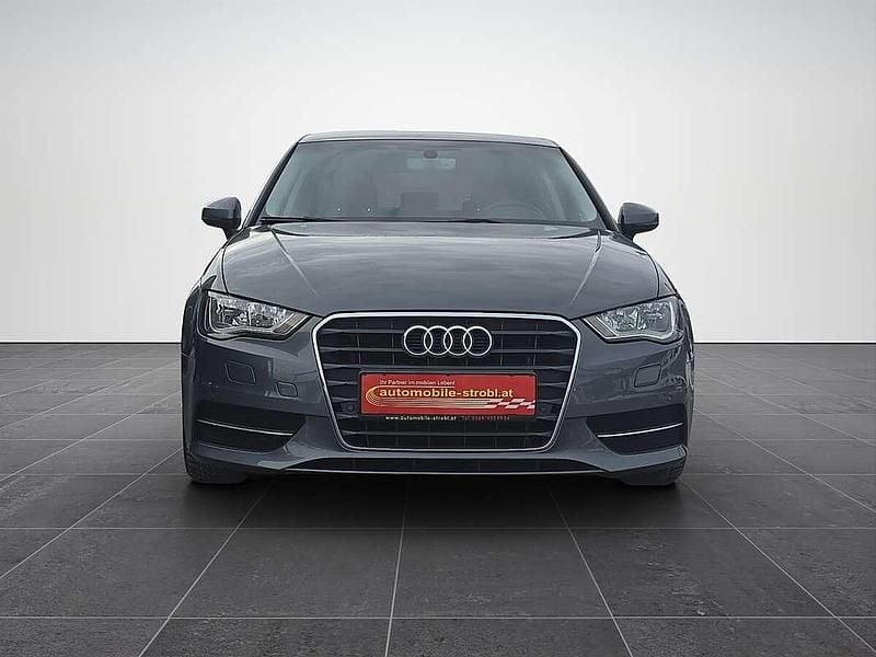 Gebraucht 2015 Audi A3 Attraction 110 PS Limousine – 8322 Studenzen, AT ...