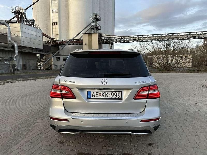 Gebraucht 2014 Mercedes ML350 258 PS SUV – 6344 Hajós, AT (Privat) – € ...