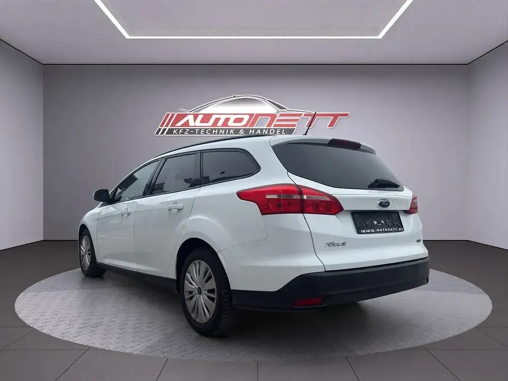 Gebraucht Ford Focus Trend 101 PS (2018) in Oberösterreich - € 9.198 ...