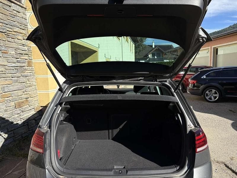 Gebraucht 2019 VW Golf IQ Drive 116 PS Limousine – 5582 Sankt Michael ...