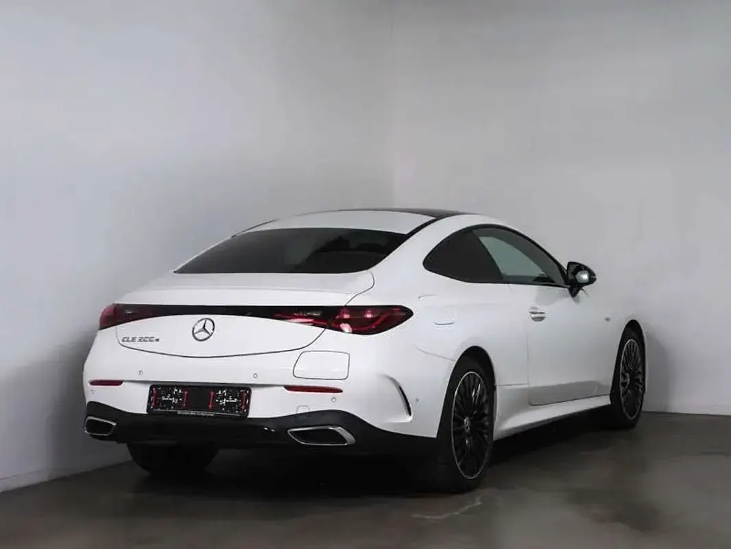 Gebraucht Mercedes CLE300 AMG line 204 PS (2025) in Wien - € 59.890 ...
