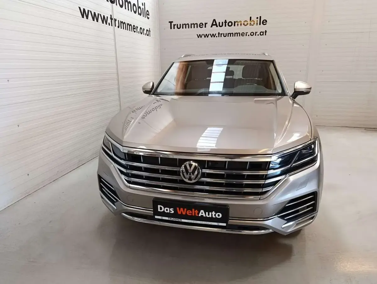 Gebraucht VW Touareg Atmosphere 286 PS (2018) in Feldbach, AT - € 39. ...