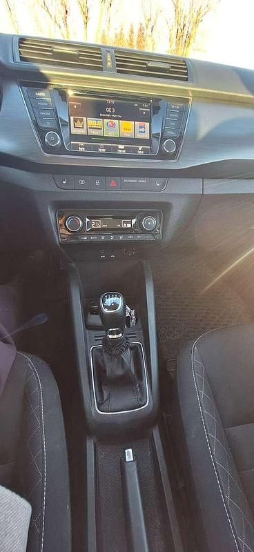 Gebraucht 2015 Skoda Fabia Style 90 PS Kombi – 3533 Friedersbach, AT ...