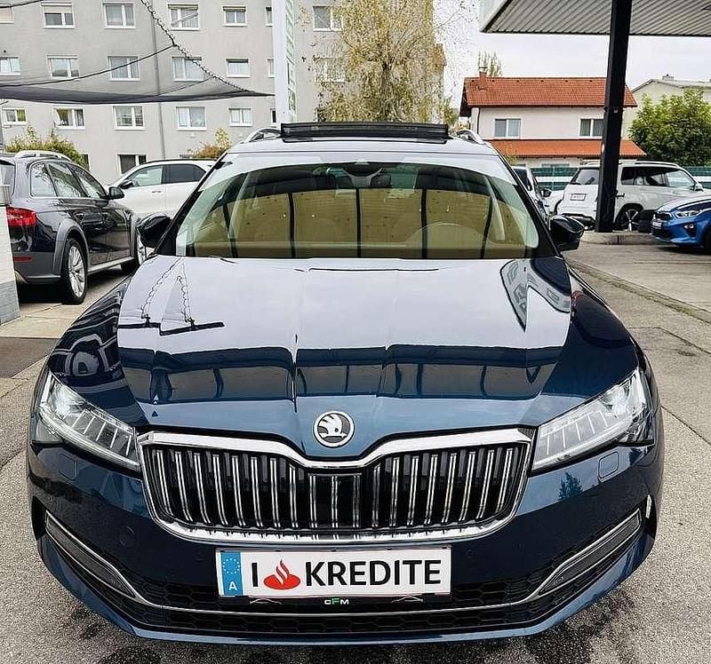 Gebraucht 2020 Skoda Superb Style 150 PS Kombi – 4053 Haid, AT (Händler ...