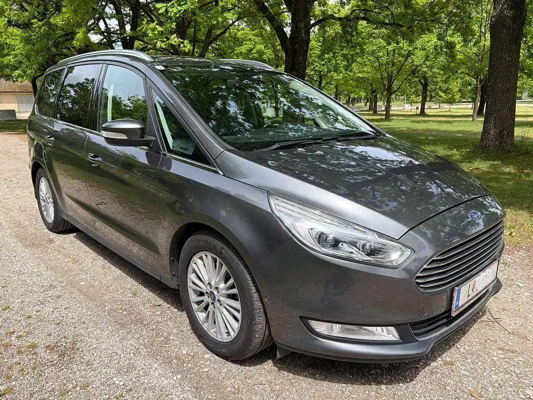 Gebraucht Ford Galaxy Titanium 150 PS (2016) in Linz - € 13.450 | AutoUncle