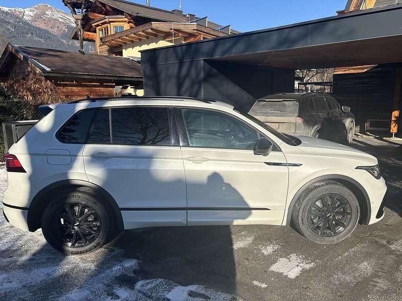 Gebraucht 2023 VW Tiguan R-line 200 PS SUV – 5630 Bad Hofagstein ...
