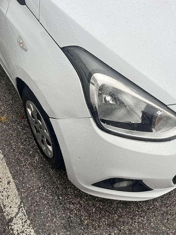 Gebraucht 2015 Hyundai i10 Comfort 87 PS Kleinwagen – 1110 Wien, AT ...