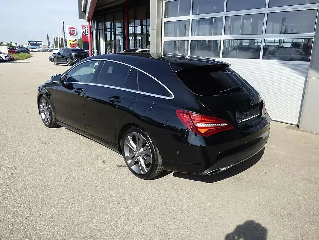 Gebraucht Mercedes CLA200 Shooting Brake Edition 136 PS (2019) in ...