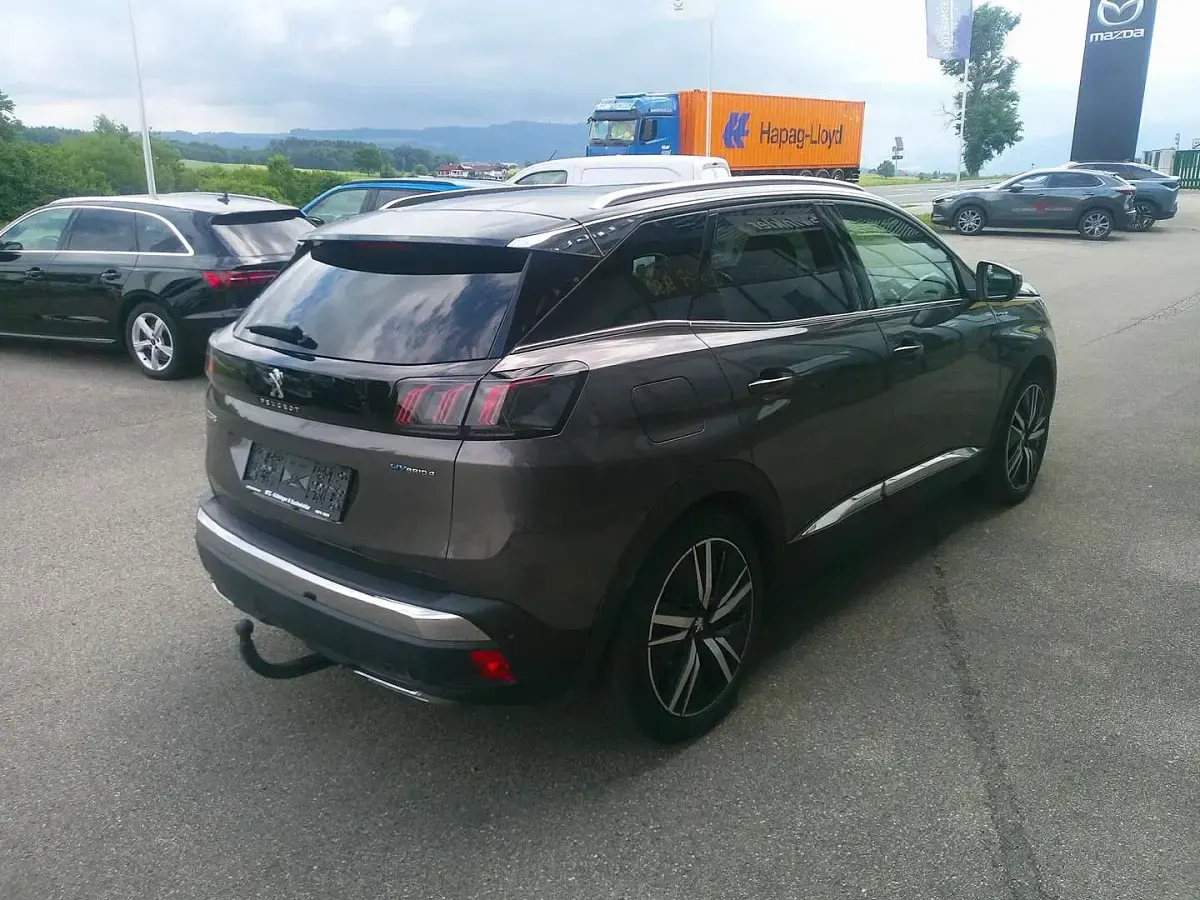 Gebraucht Peugeot 3008 GT 200 PS (2022) in Lamprechtshausen - € 24.900 ...