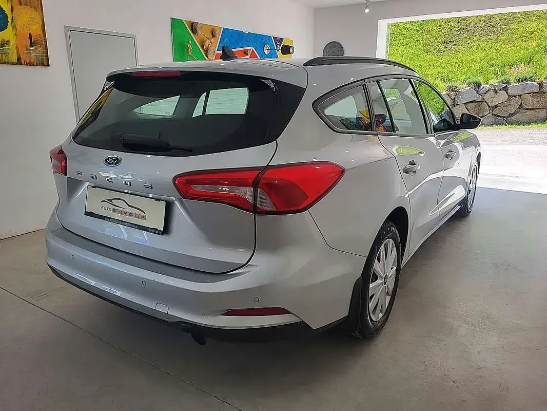 Gebraucht Ford Focus Trend 95 PS (2020) in Waidhofen an der Ybbs - € 10 ...