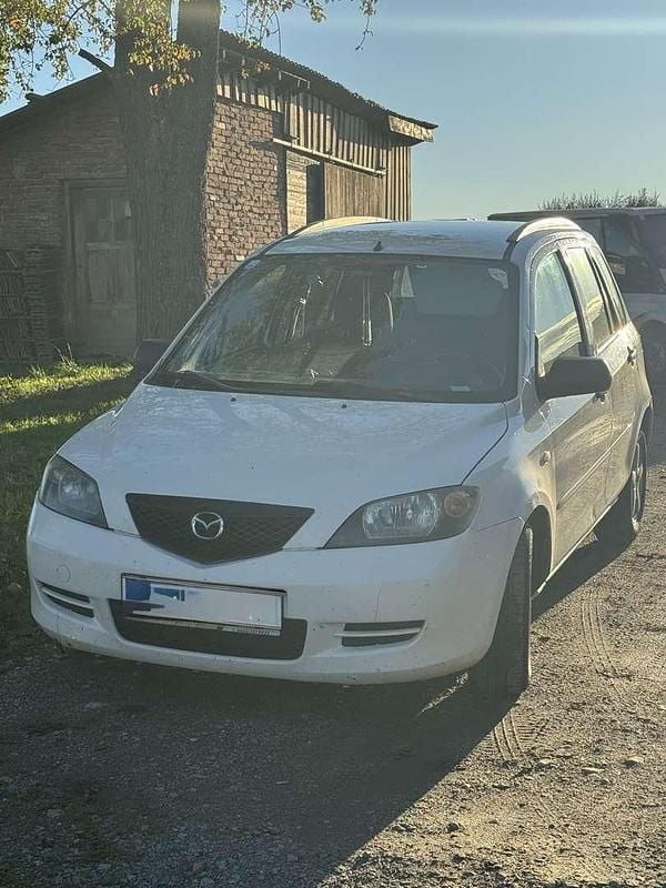 Gebraucht 2004 Mazda 2 68 PS Kleinwagen – 4770 Andorf, AT (Händler) – € ...