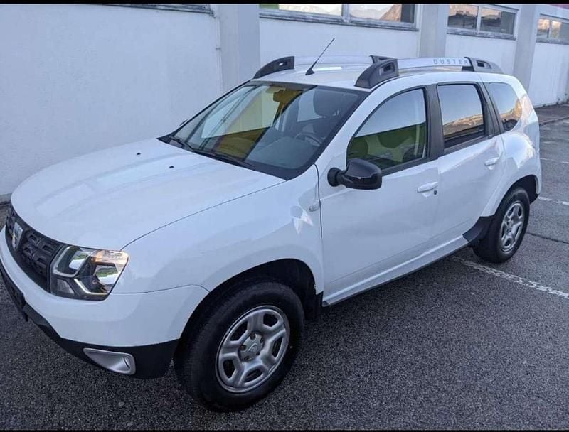 Gebraucht 2017 Dacia Duster Black Shadow 109 PS SUV – 5201 Seekirchen ...