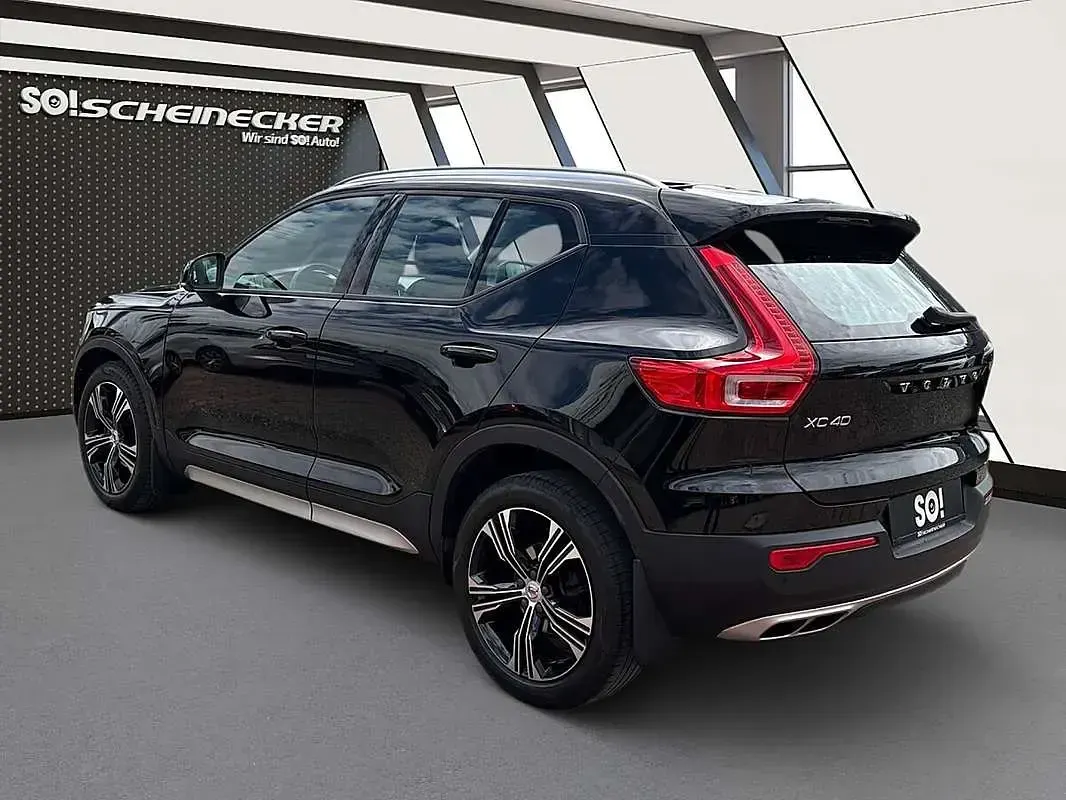Gebraucht Volvo XC40 Momentum 150 PS (2019) in Regau, AT - € 19.900 ...