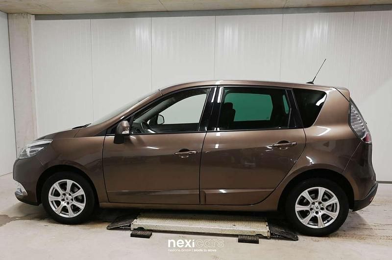 Gebraucht 2014 Renault Scénic III Dynamique 110 PS Van / Kleinbus ...