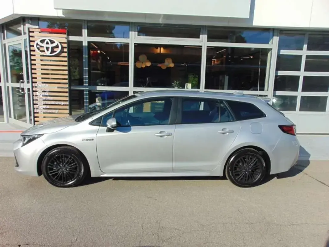 Gebraucht Toyota Corolla 98 PS (2021) in Waldneukirchen, AT - € 18.900 ...