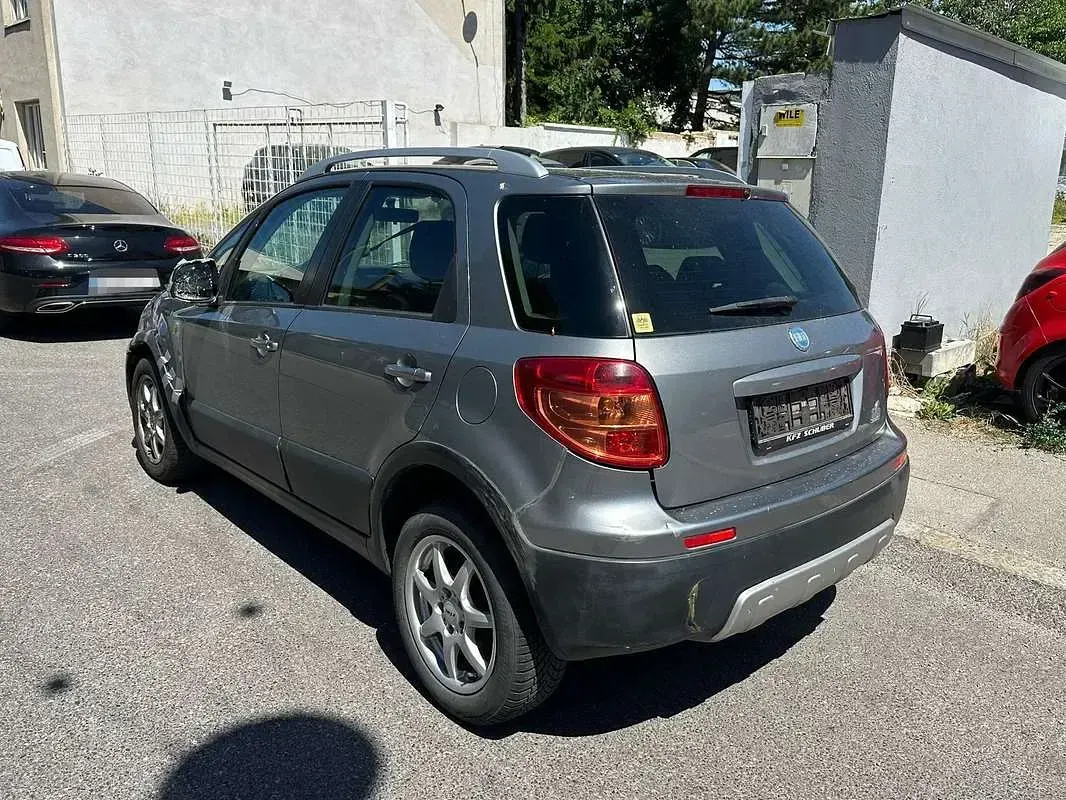 Gebraucht Fiat Sedici Emotion 120 PS (2007) in Wien, AT - € 1.499 ...