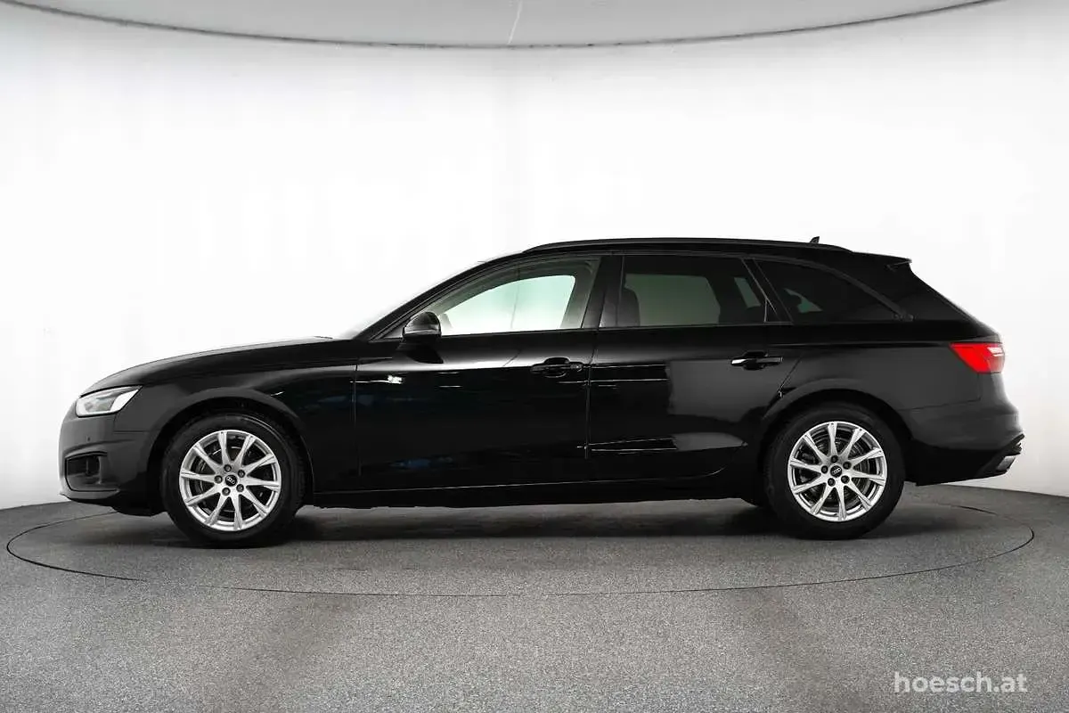 Gebraucht Audi A4 Design 150 PS (2022) in Pasching, AT - € 24.790 ...