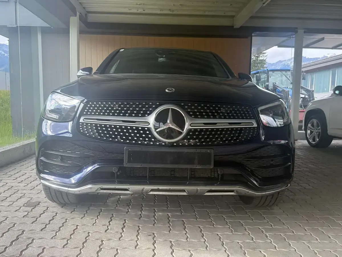 Gebraucht Mercedes GLC300e 194 PS (2020) in Saalfelden am Steinernen ...