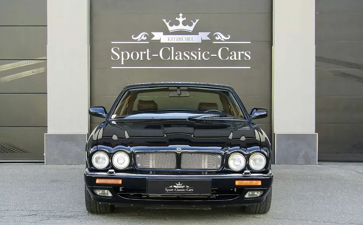Gebraucht Jaguar XJR R 320 PS (1995) in Kitzbühel - € 15.990 | AutoUncle