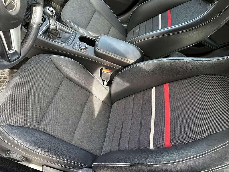 Gebraucht 2013 Mercedes A180 Edition 109 PS Limousine – 3332 ...