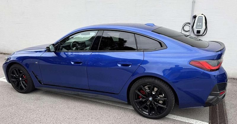 Gebraucht 2024 BMW i4 Shadowline 286 PS Limousine – 2512 Tribuswinkel ...