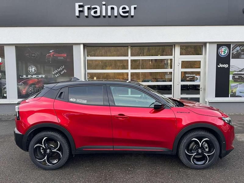 Gebraucht 2025 Alfa Romeo Junior Edizione Speciale 156 PS SUV – 6714 ...