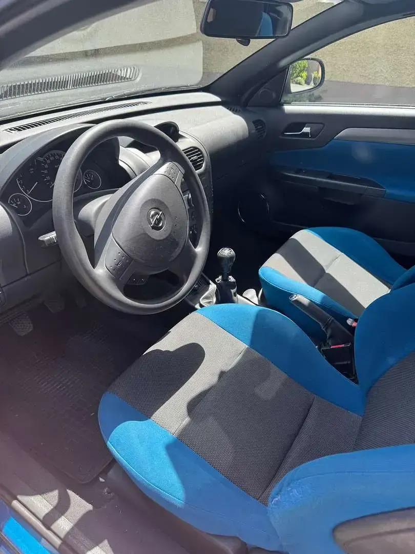 Gebraucht Opel Tigra 90 PS (2006) in Lorüns, AT - € 3.000 | AutoUncle