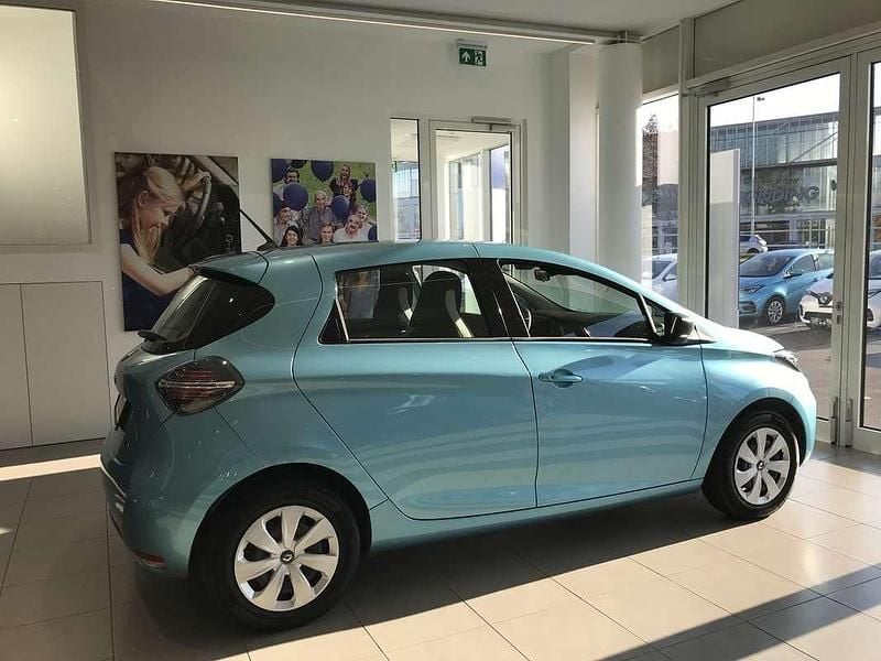 Gebraucht 2020 Renault Zoe Life 109 PS Kleinwagen – 3100 St. Pölten, AT ...