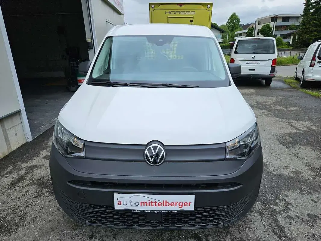 Neu VW Caddy Maxi 122 PS (2025) in Feldkirch - € 30.990 | AutoUncle