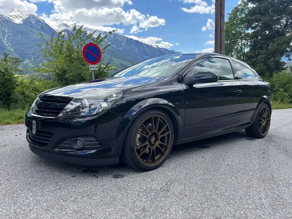 Gebraucht Opel Astra GTC Sport 200 PS (2005) in Telfs, AT - € 9.900 ...