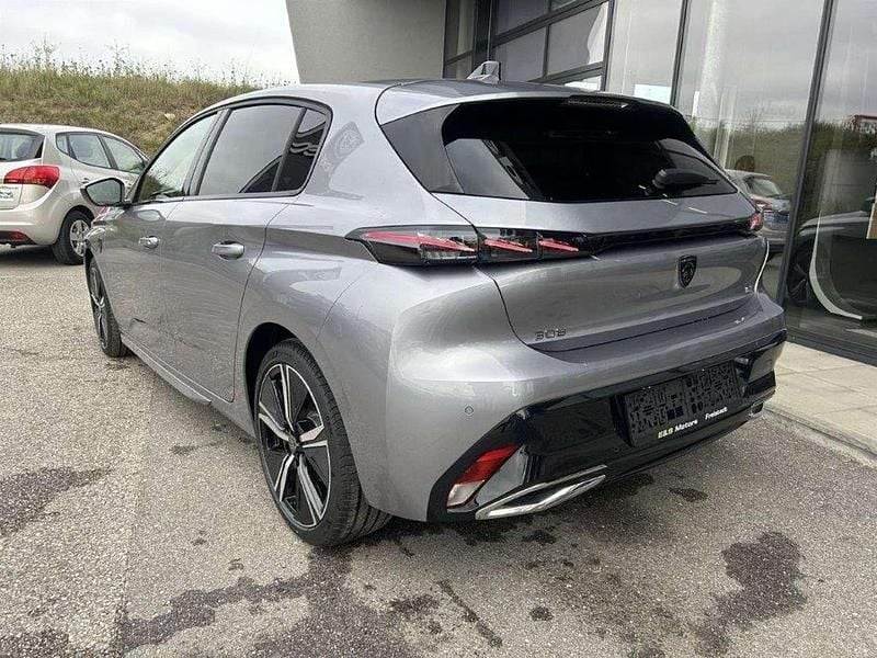 Gebraucht 2023 Peugeot 308 GT 129 PS Limousine – 4240 Freistadt ...