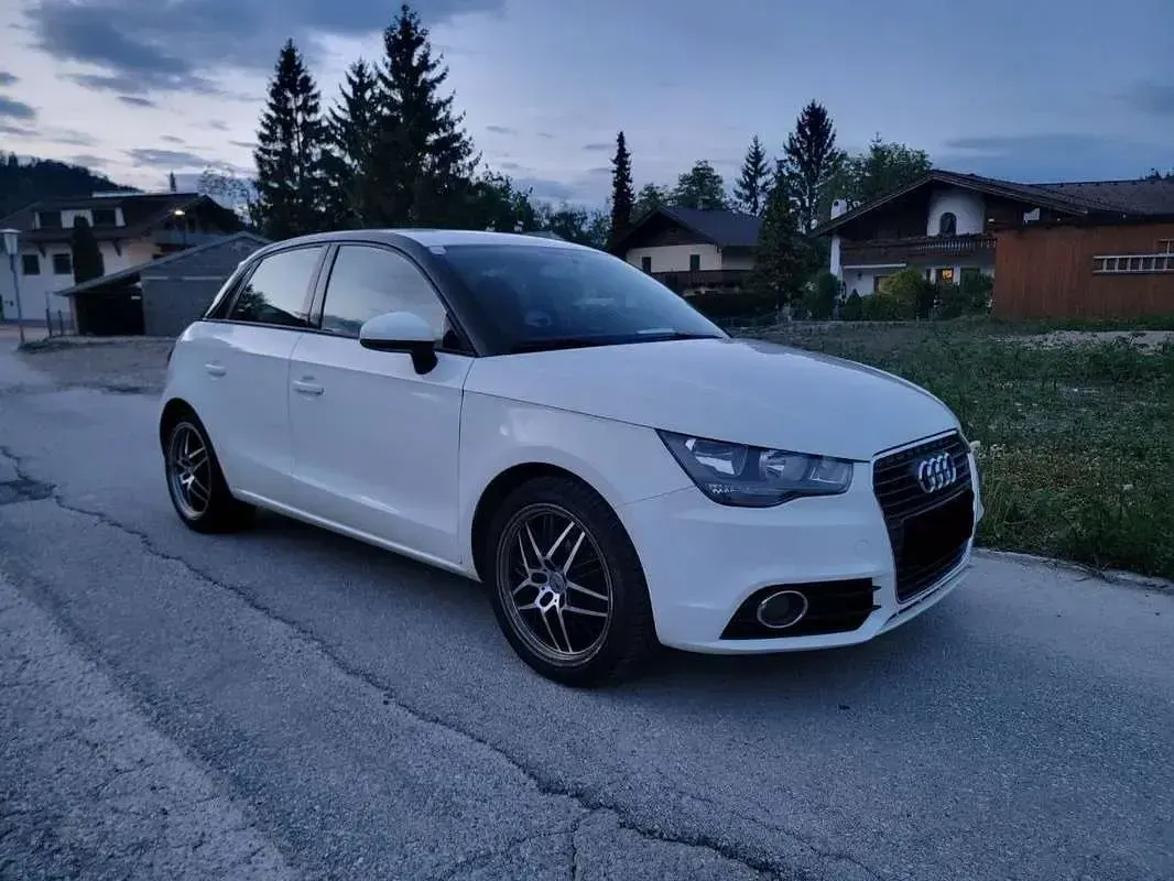 Gebraucht Audi A1 Attraction 86 PS (2011) in Kufstein, AT - € 6.300 ...