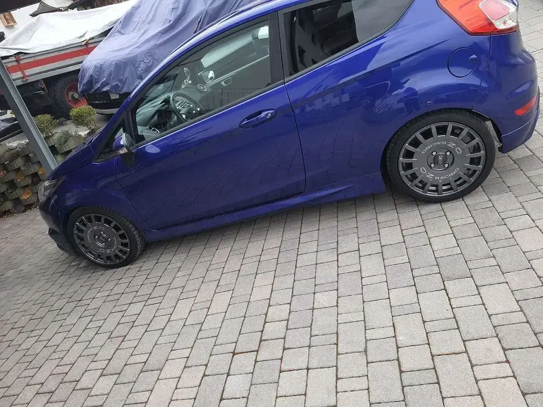 Gebraucht Ford Fiesta ST 182 PS (2013) in Inzing - € 8.900 | AutoUncle