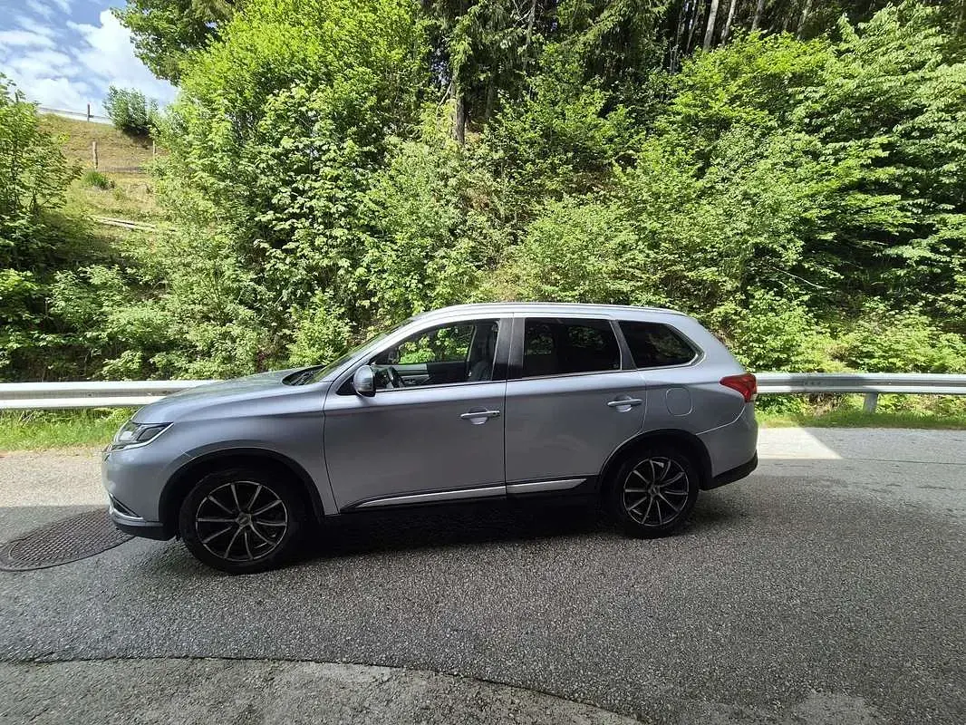 Gebraucht Mitsubishi Outlander 150 PS (2017) in mittersill, AT - € 10. ...