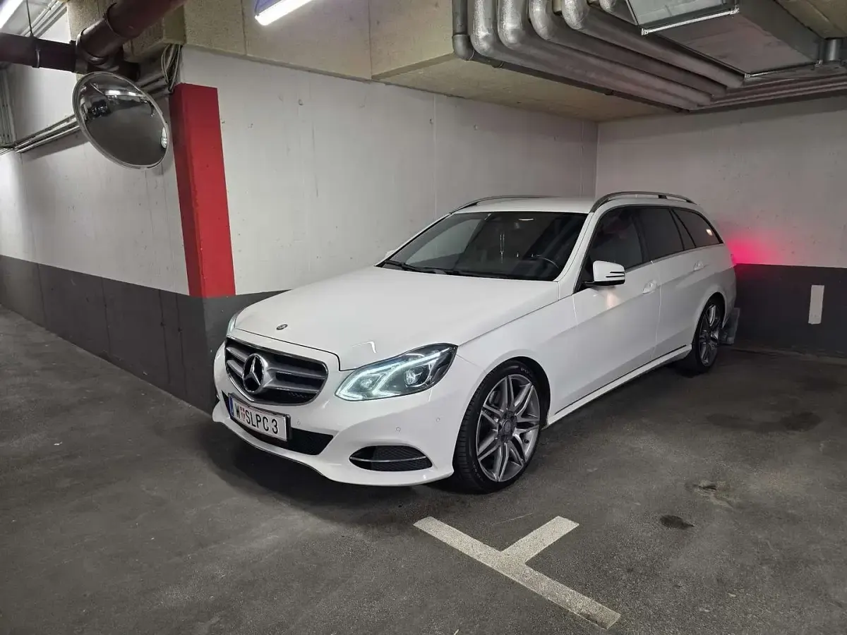 Gebraucht Mercedes E250 Avantgarde 204 PS (2014) in Wien - € 8.500 ...