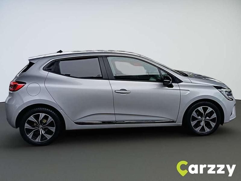 Gebraucht 2023 Renault Clio V Evolution 91 PS Kleinwagen – 1110 Wien ...