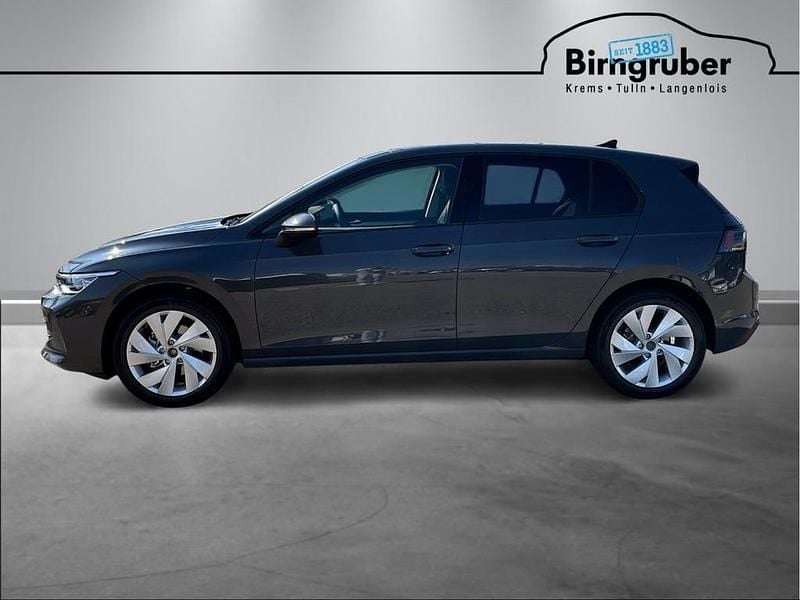Neu 2026 VW Golf VIII 115 PS Limousine – 3500 Krems (Händler) – € 28. ...