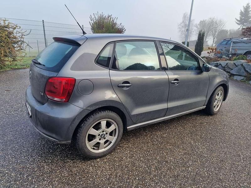Gebraucht 2009 VW Polo Highline 86 PS Kleinwagen – 4311 Schwertberg ...
