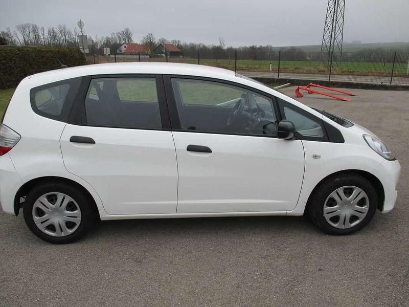 Gebraucht 2014 Honda Jazz Cool 90 PS Kleinwagen – 4980 Antiesenhofen ...